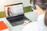 WBT(Web Based Training)とは？メリットや問題点に対する対策を紹介！｜Udemy メディア